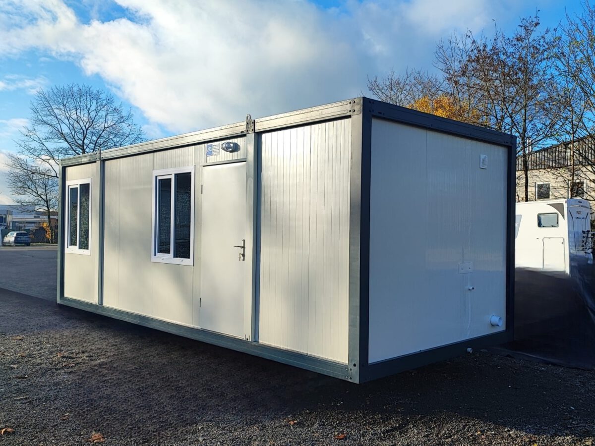 Bürocontainer mit WC – Containertec.de | Container nach Wunsch