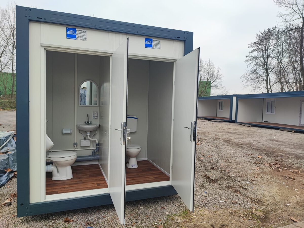 Raumcontainer mit Damen und Herren WC – Containertec.de | Container nach Wunsch
