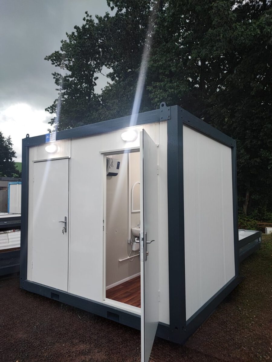 WC Container Nr. 2 – Containertec.de | Container nach Wunsch